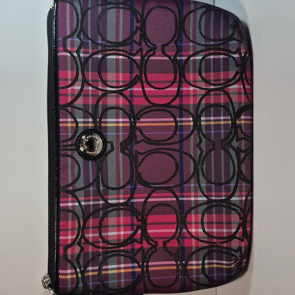 Coach Pouch - Gem